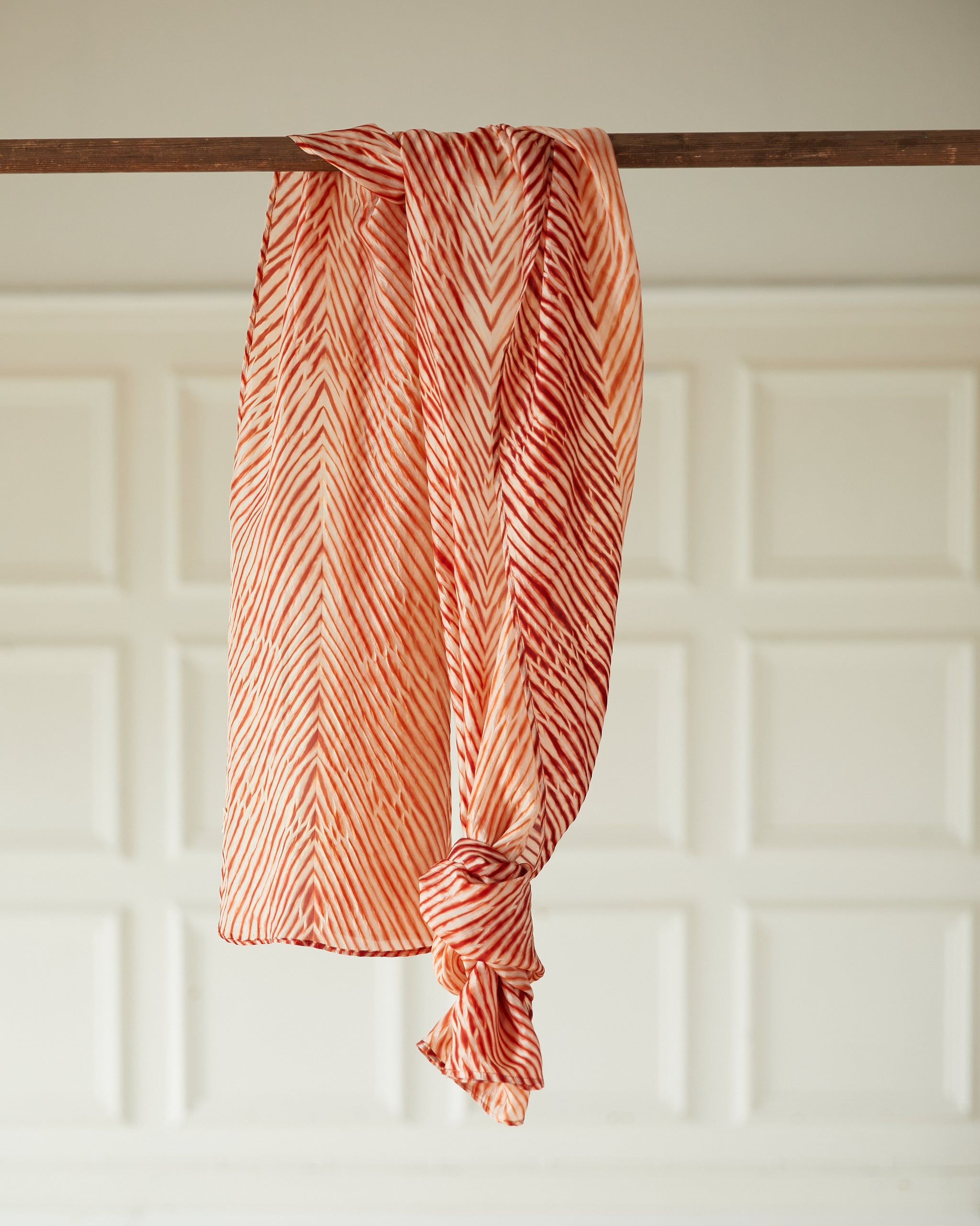 Arashi – Shibori Indigo Dyed Silk Shawl – Red